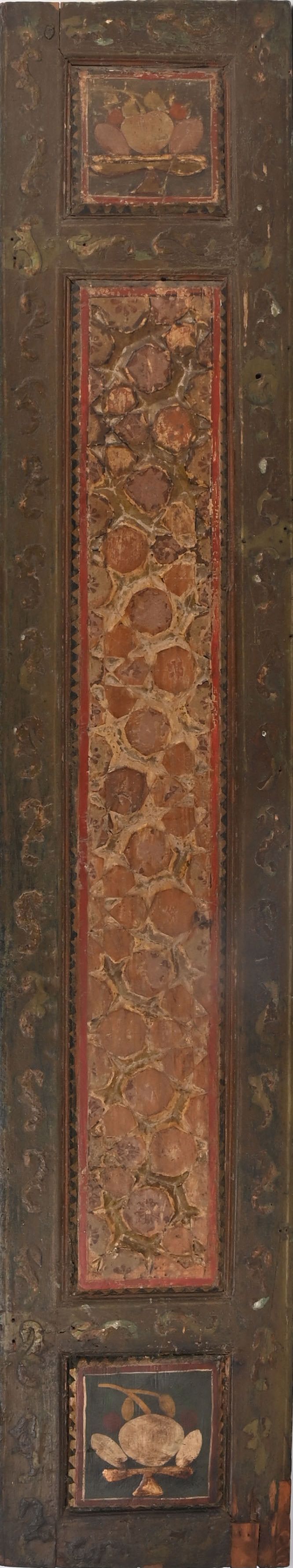 Elément de boiserie de format vertical formé de panneaux emboîtés, en ...