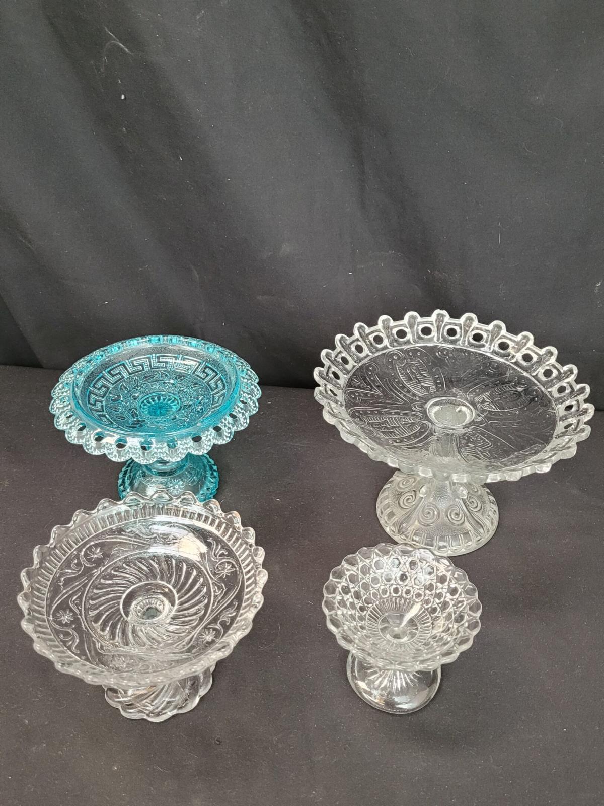 LA CAVERNE D'ALI BABA : 300 lots.