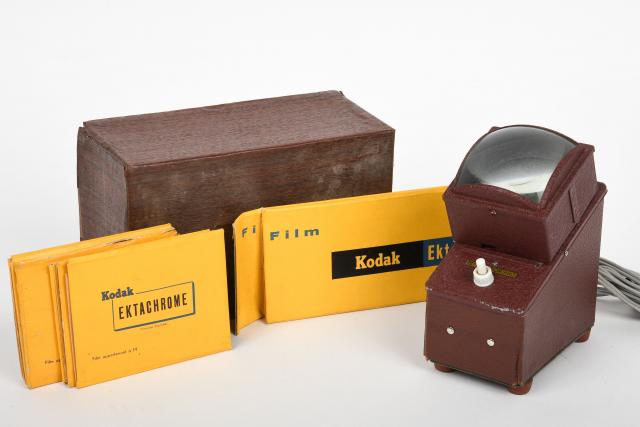 Coror Visionneuse pour vues 6 x 6, en métal et carton dans son coffret ...