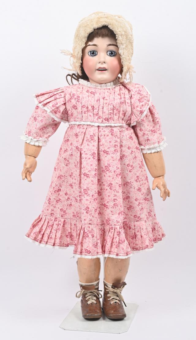 Poupée Tasson, modèle favorite, tête en porcelaine marqué en creux ...