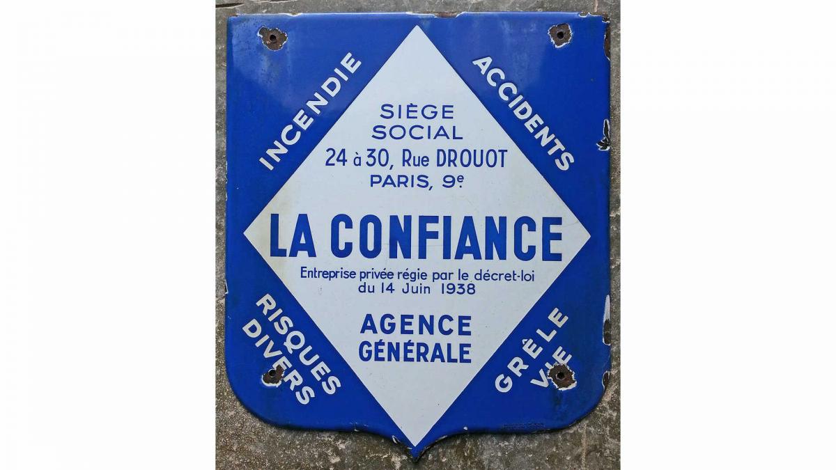 Collection de 300 Plaques publicitaires émaillées ancienne